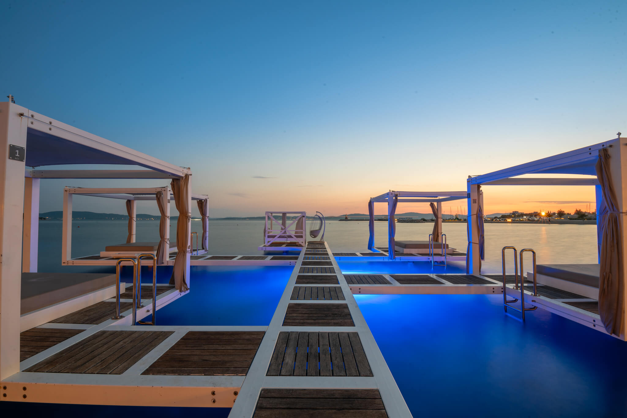 GALLERY - BAIA BAR - People, Drinks & Party